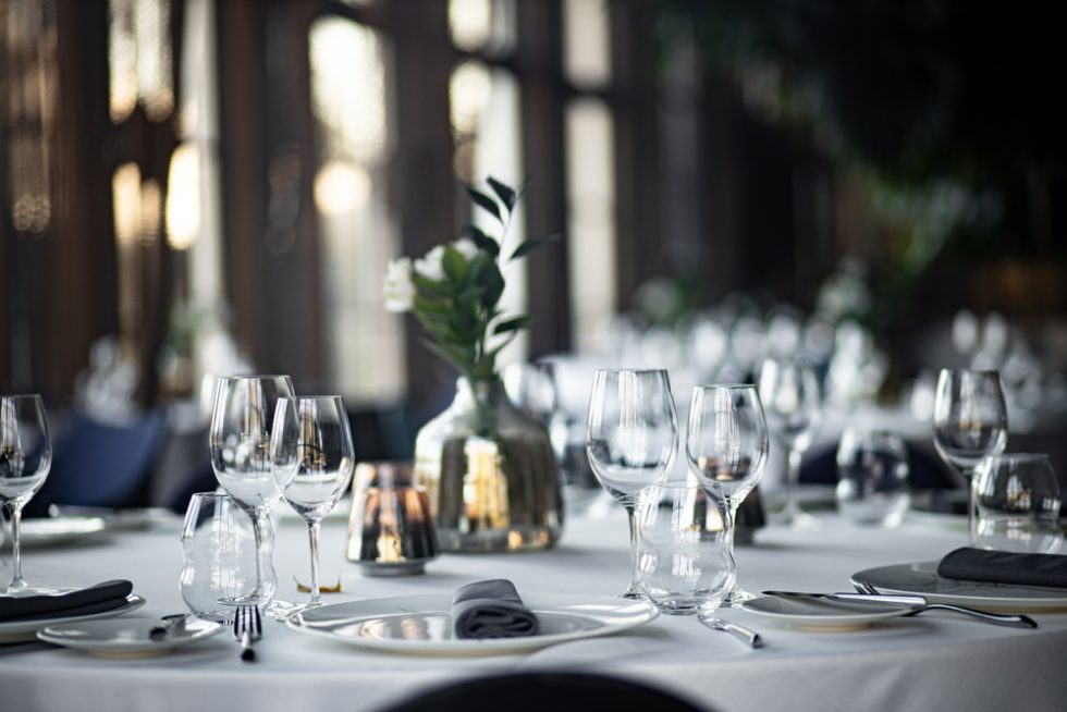 Restaurant Tablecloths | Metro Linen's Restaurant Service